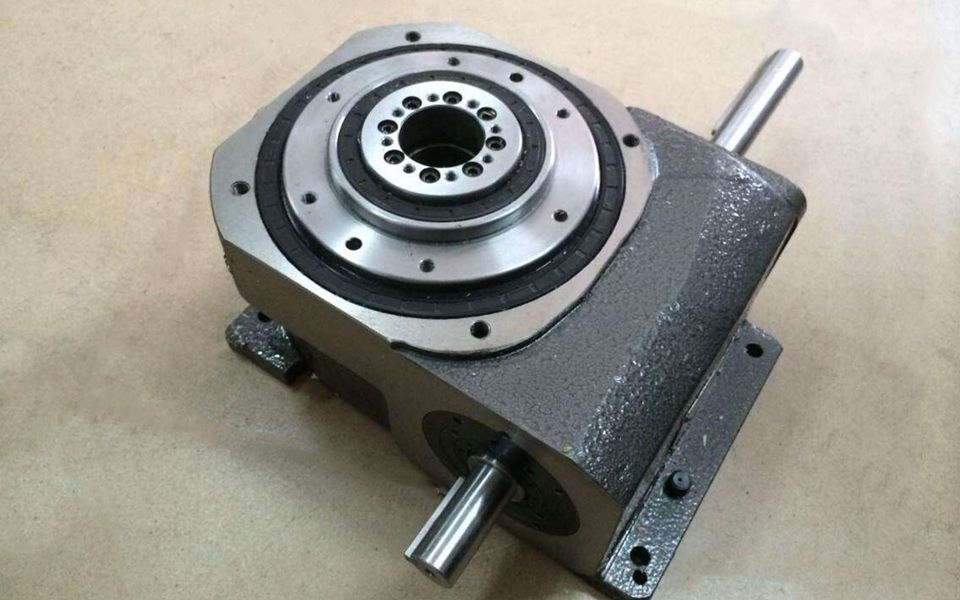 常见间歇式输送机构:凸轮分割器应用、特点及选型注意事项