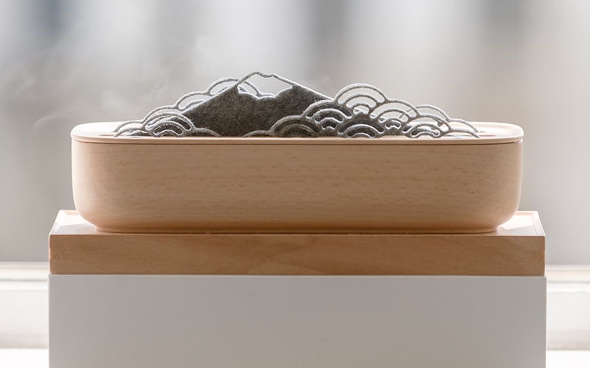 创意中国风加湿器,不插电就能运行,山体随水位高低而不同