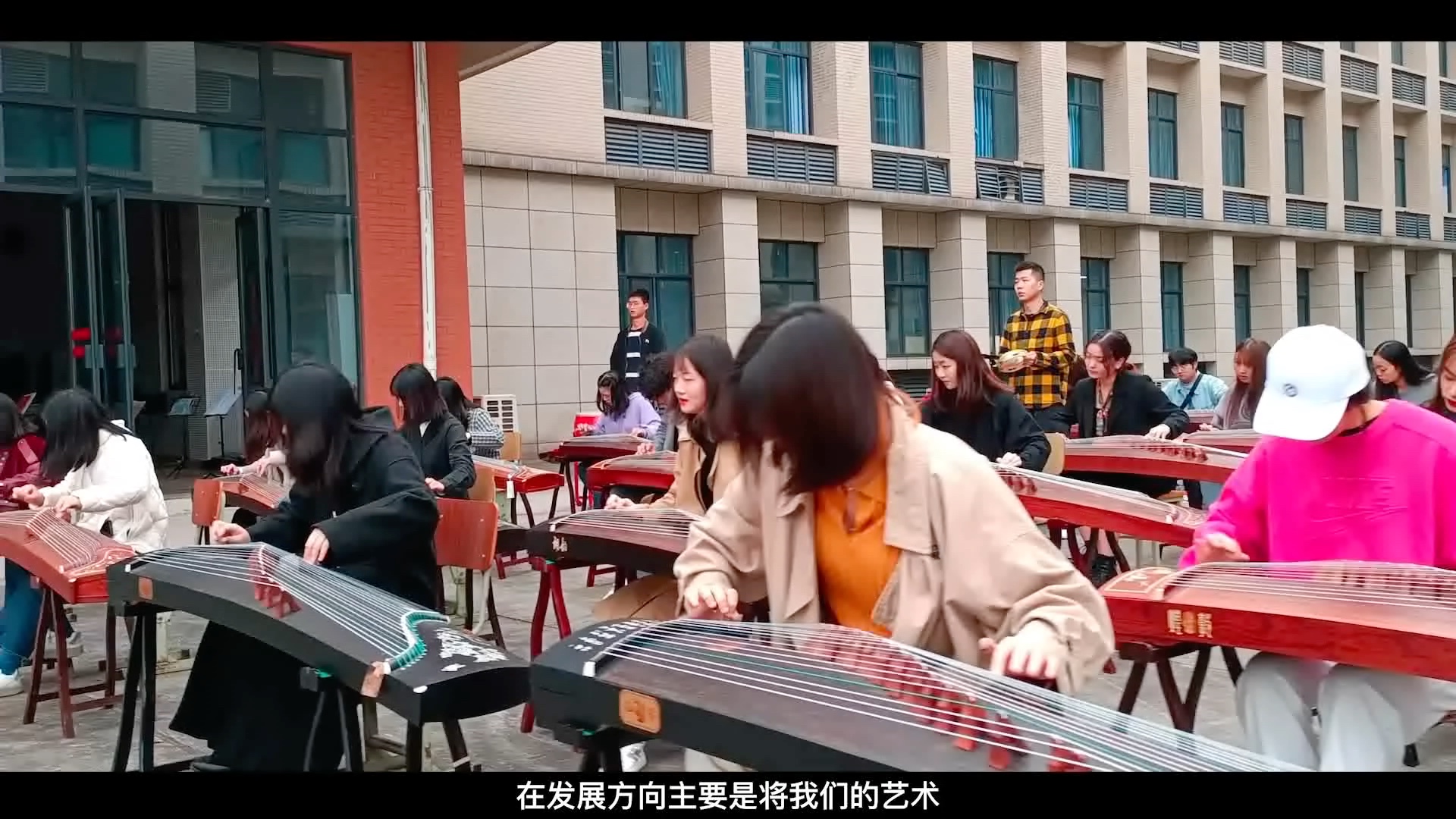 学生毕业设计《艺术学院宣传片》