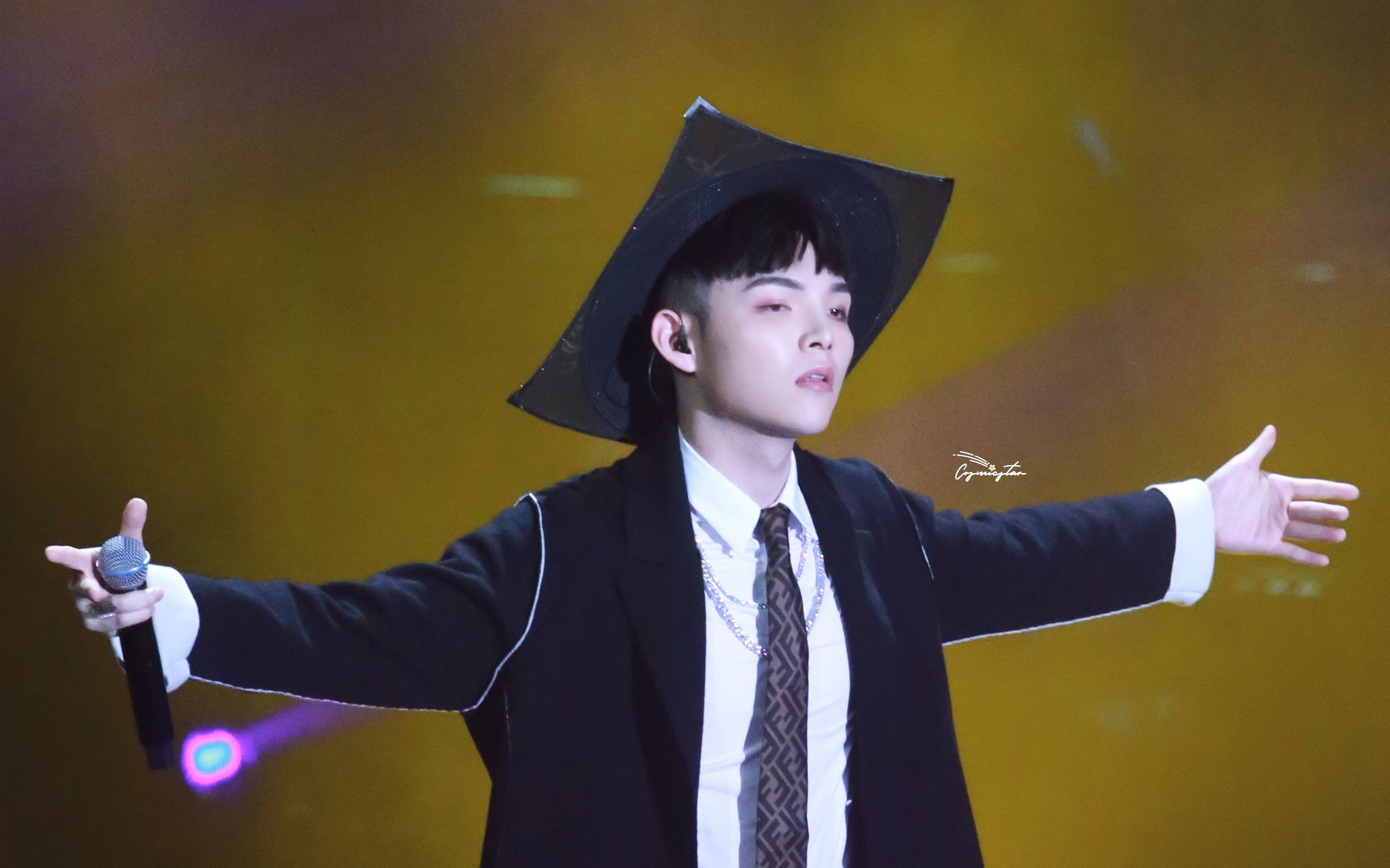 ...歌曲音乐盛典合集 入场、盛典、候场、领奖、互动 | 180829 华歌榜