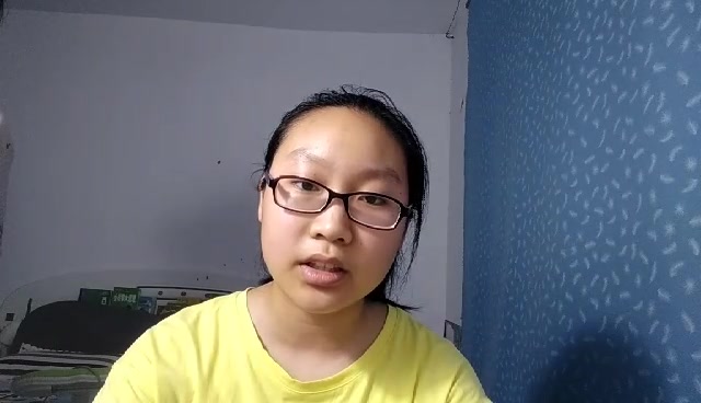 云梦实中演讲22李诗颖:站在烦恼里仰望幸福