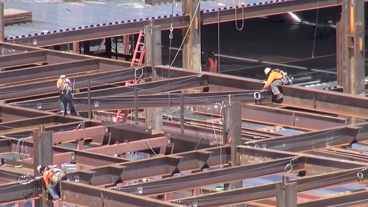 钢结构厂房建造,施工速度快,就是夏天里面上班太热