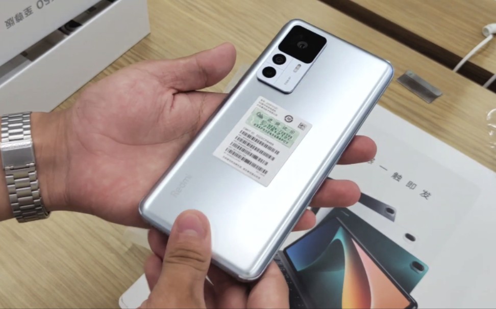 【最全面】红米K50至尊版 首发第一视角上手体验(附各新功能分析解答)