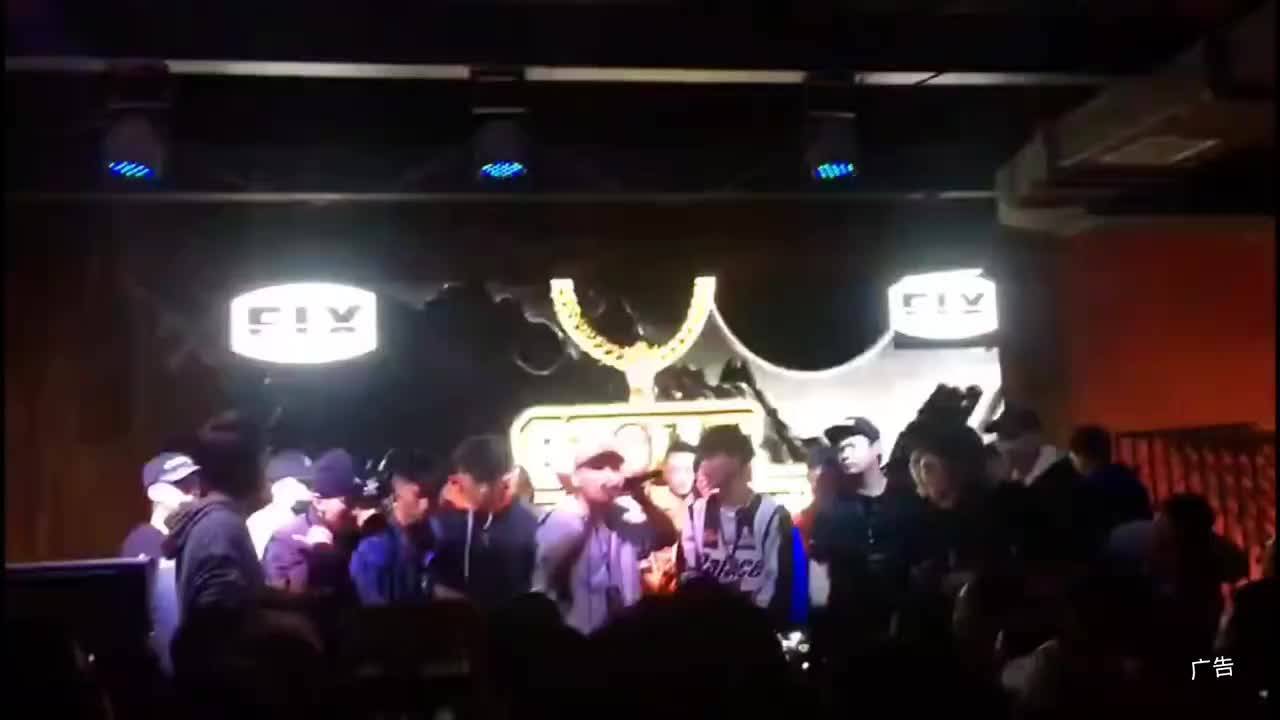 #太原电音节 #悟空电音嘉年华 #百大Dj 
#凤凰传奇 #电音节现场 
@...