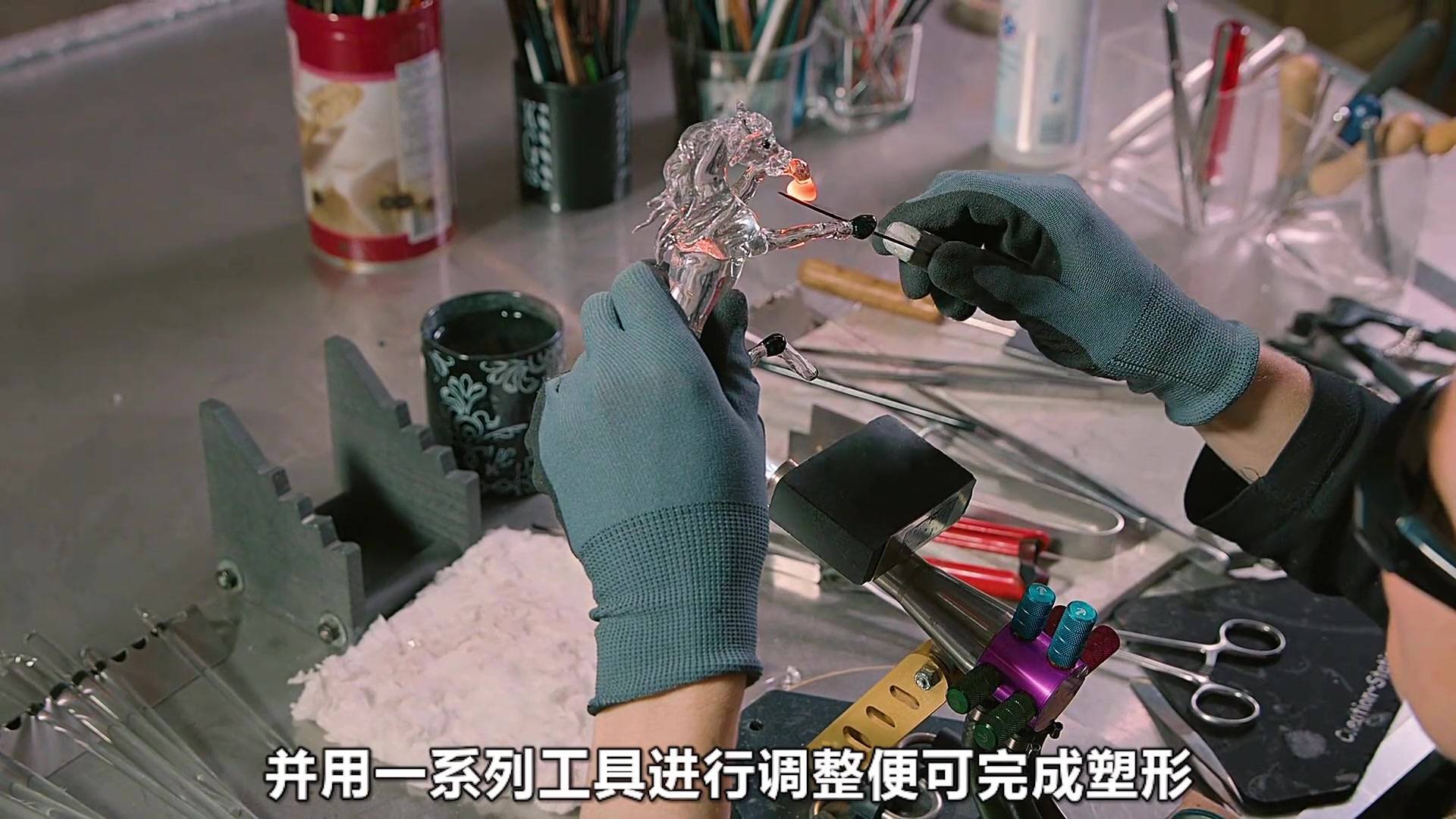 两分钟带你了解玻璃雕塑制作的全过程