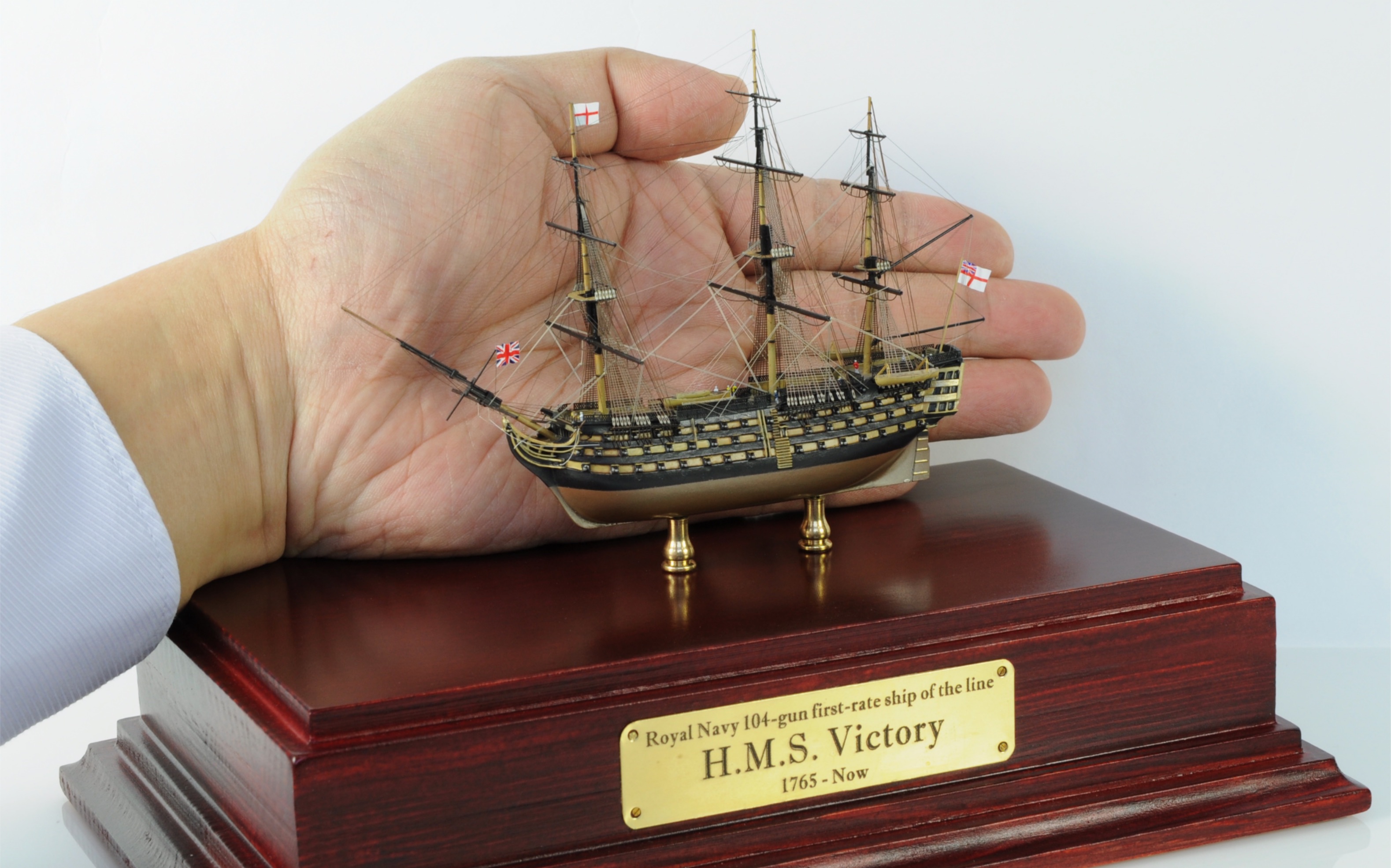 永远的旗舰 1/700 HMS 胜利号 英国皇家海军一级风帆战列舰 艺术家模型