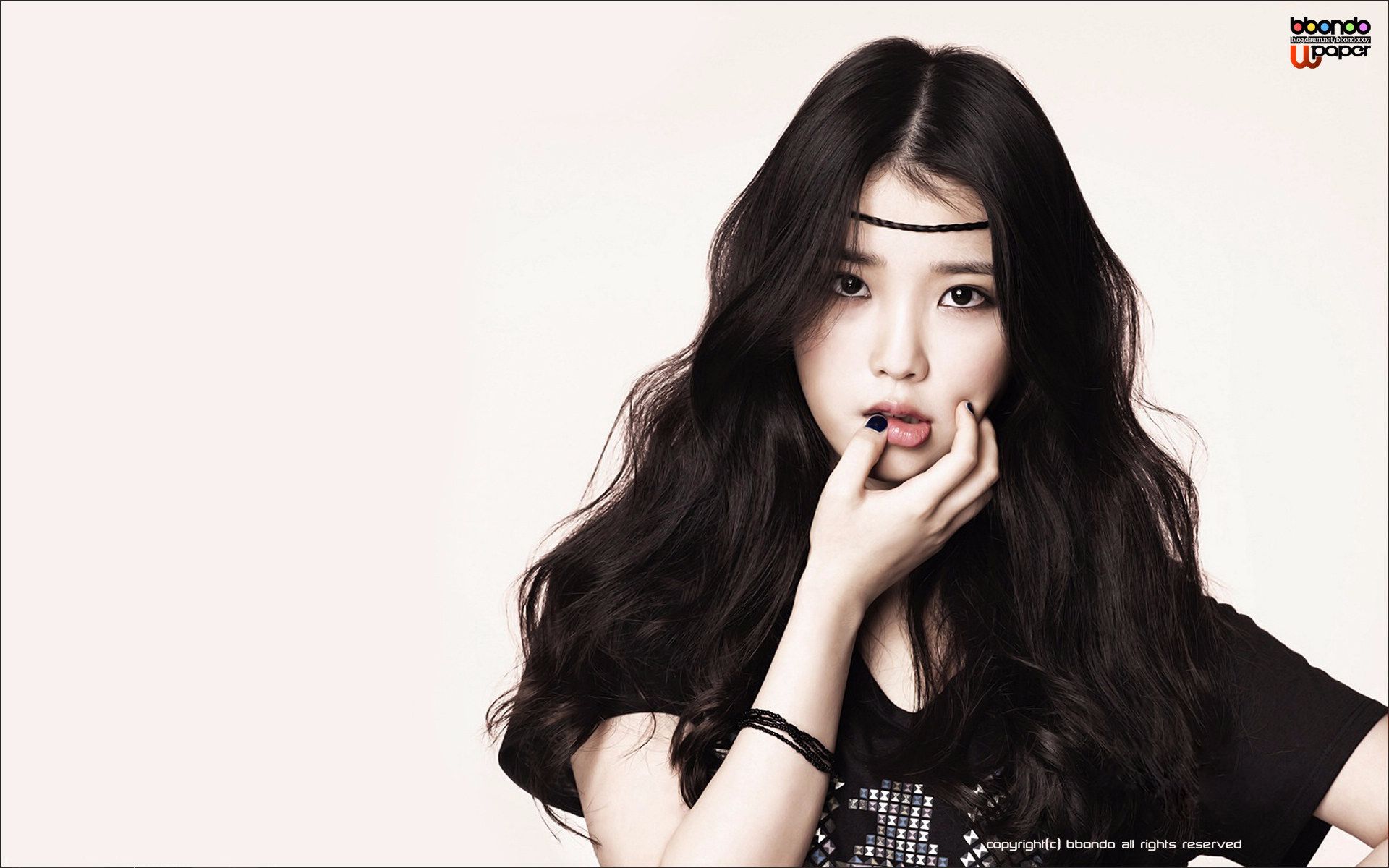 一分钟学唱歌 如何练习咽腔共鸣?