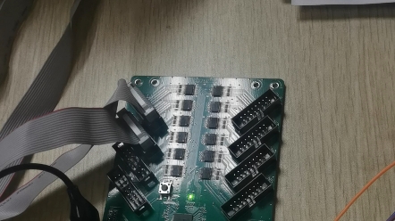 LED显示屏发送接收二合一控制卡
