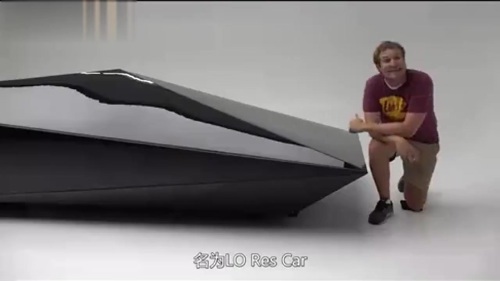 世界上最奇葩汽车似黑色方块,没车门人咋进去?