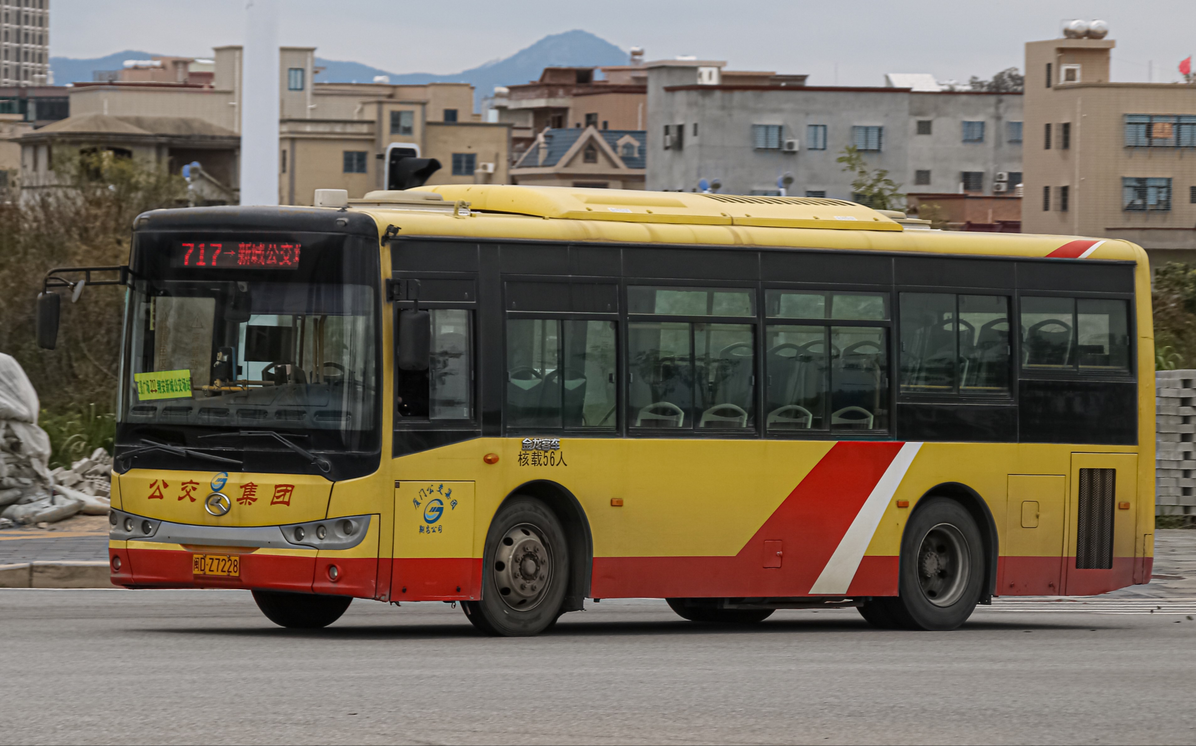 【上湖交联】【POV50】【南部新城大间隔线】厦门公交POV 717路 ...