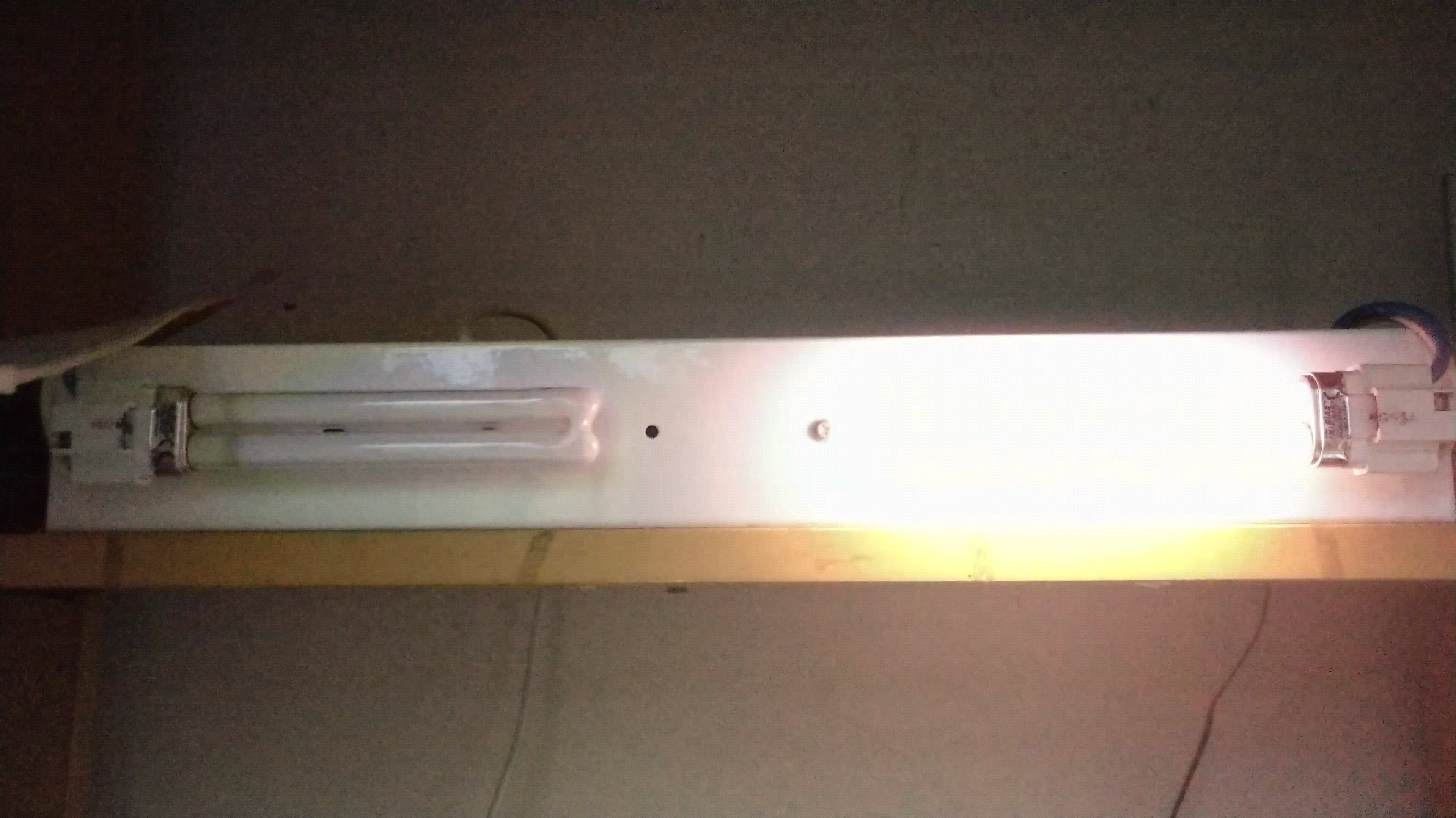 荧光灯鬼畜视频