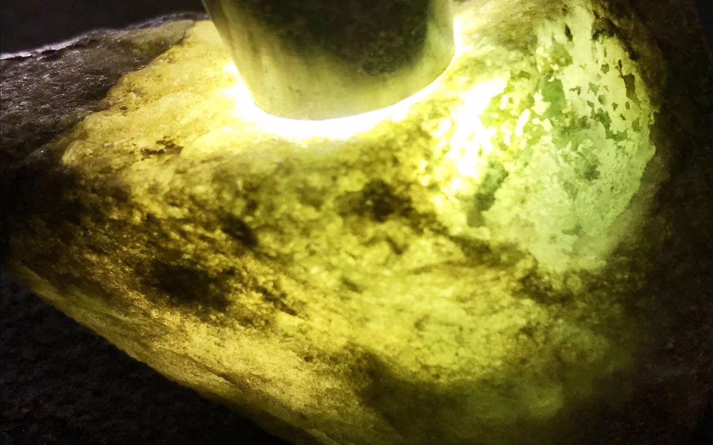 翡翠赌石,原来大马坎的红翡黄翡只是雾层表现!涨知识了