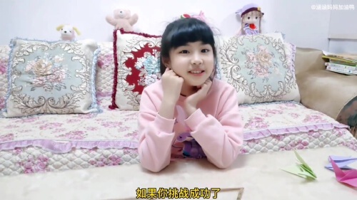 涵涵挑战移动2根筷子,变成一个三角形,能做到就奖励2000元