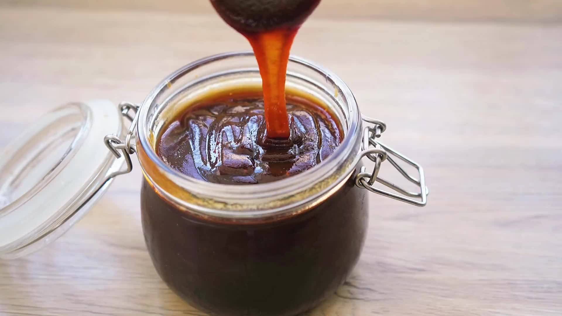 【自制秋梨膏】:花钱都买不到的好东西,教你最正宗的做法