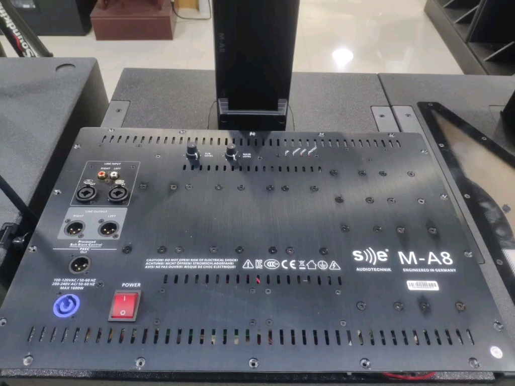 次世代的德国美高A8专业有源hifi音柱主板拆解。Hypex ucd400