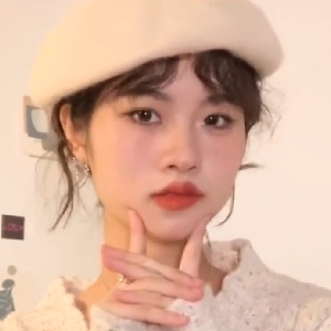 LSl钦歌 