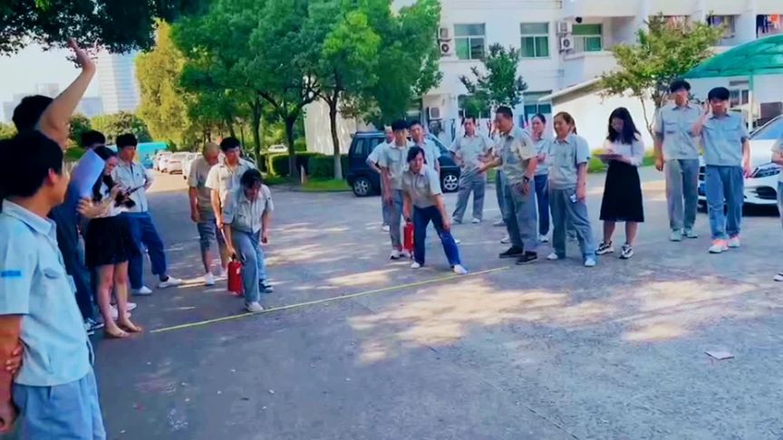 #安全月生产月活动 又是和同事们起飞的一天