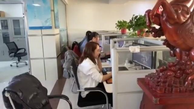 还有啥事?#办公室 #丝网报价计算器#放手去拍vlog吧 #