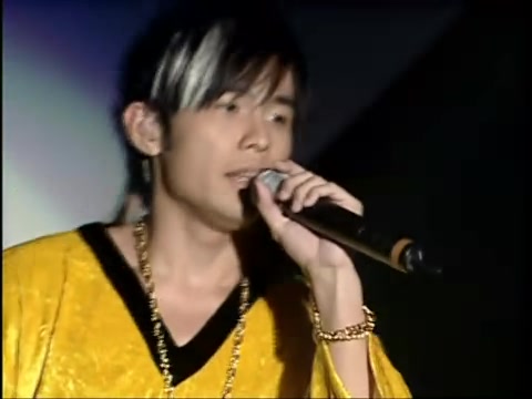 龙卷风 周杰伦 2004无与伦比演唱会