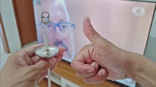 你见用易拉罐制作而成的电视信号接收器吗?