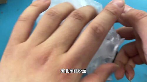 汽车钥匙被洗衣机洗了怎么办?车钥匙跑电更换电池20多天就没电