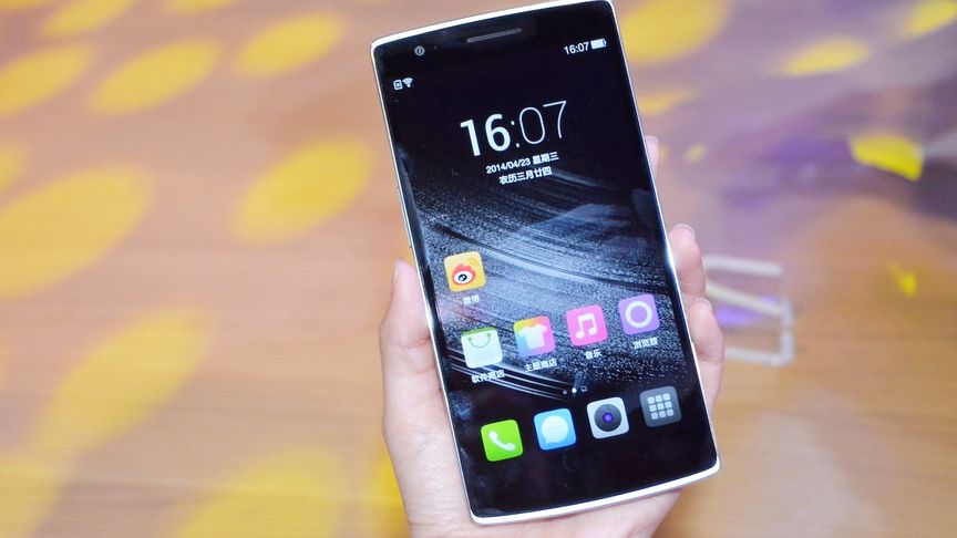 手机声音太小,经常漏接电话,教你一招,音量马上增大十倍