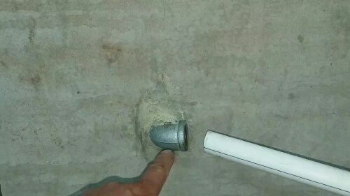 埋墙铁弯头怎么接ppr管?没有螺纹拧不上咋办?这个方法简单好学