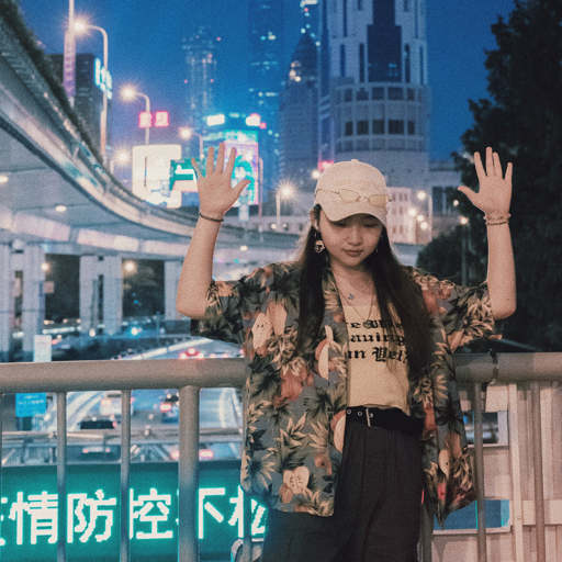 罐装小熊猫 