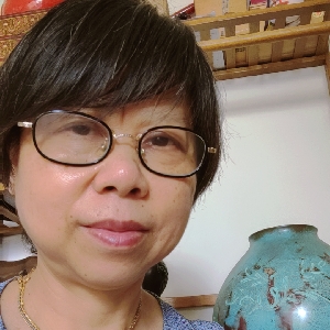 底亚姐 