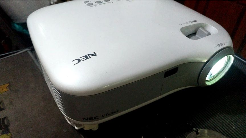 NEC二手投影机投影仪