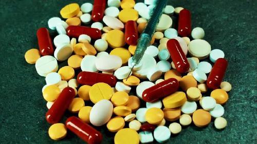 药物副作用难忍?医生教你三招轻松应对,安全用药必看!