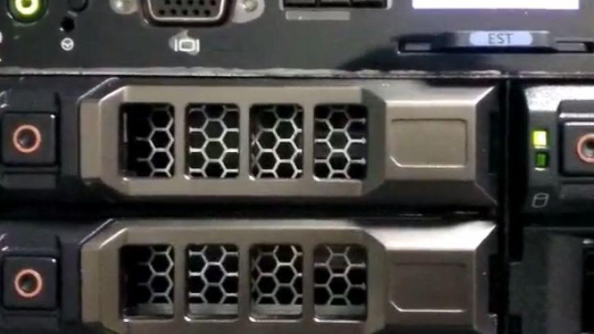 服务器硬盘数据恢复