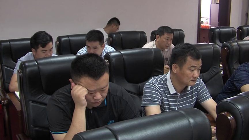 区管委会2020年第7次常务会议召开