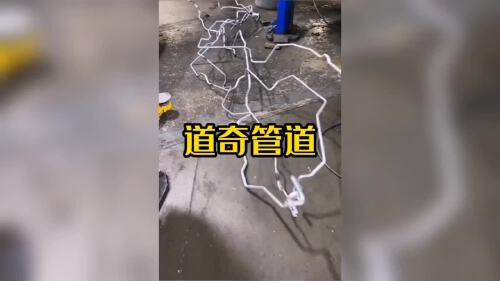 愚蠢的道奇设计师,这么长的管道为何不设计连接器?汽车维修道奇维修