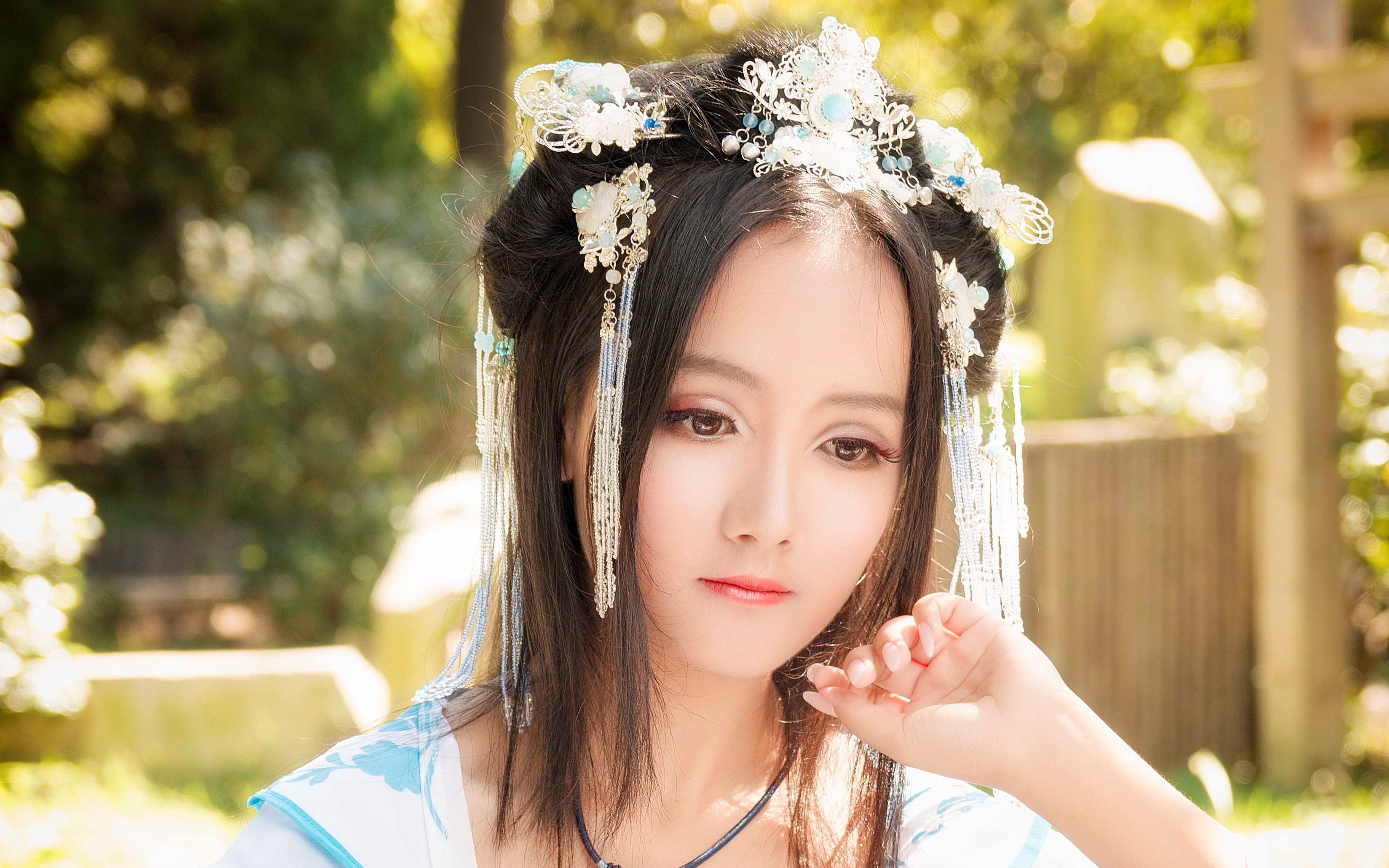 【PS后期(自制)】古风人像后期演示-LY