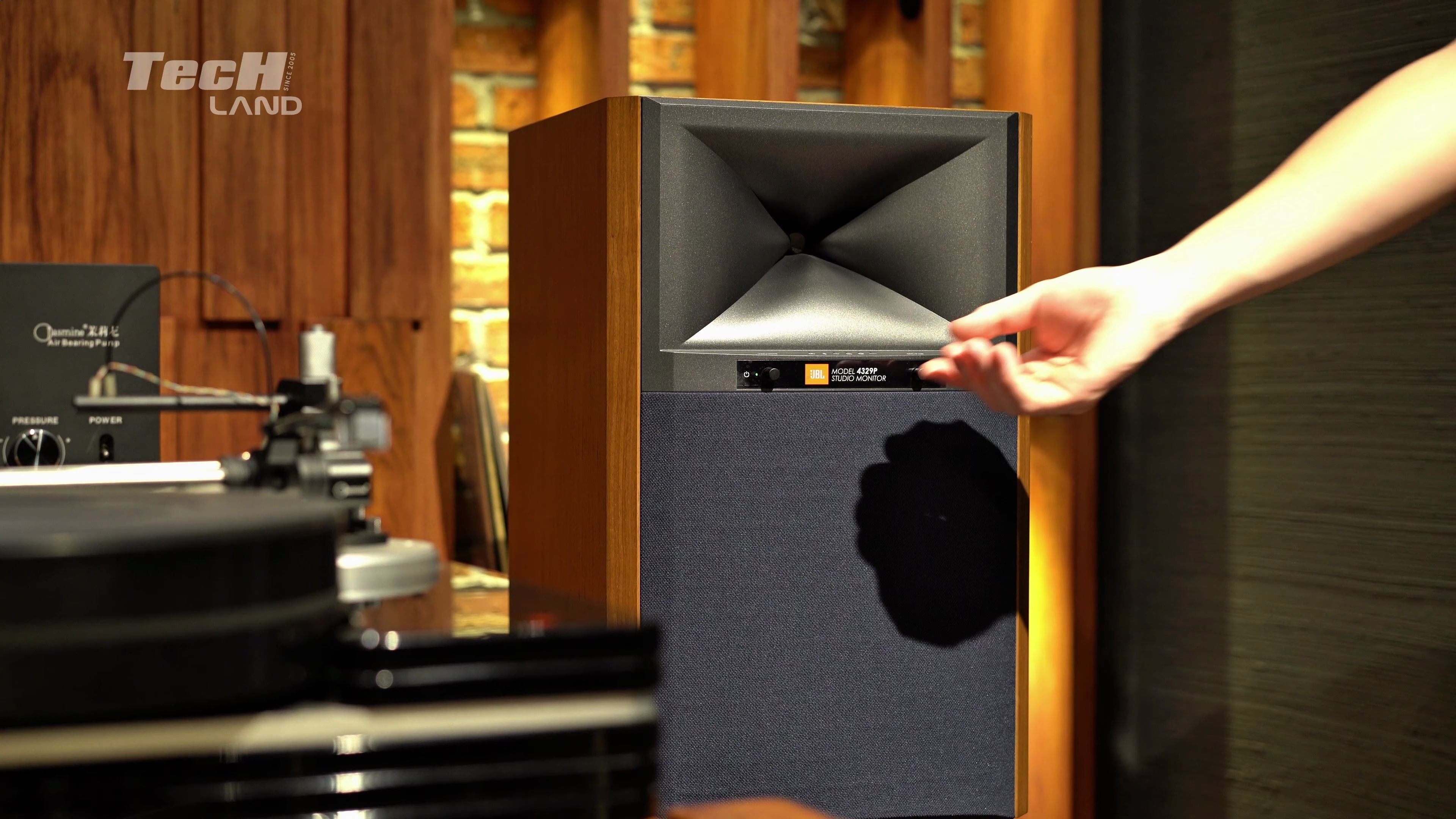 JBL 4329P - 有源音箱声音测试