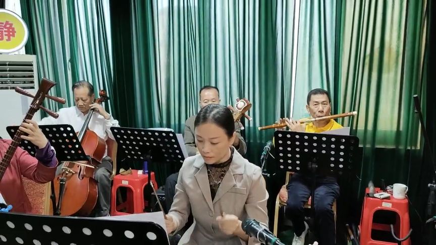 广东省广东音乐联谊会第二届三次会员代表大会现场即兴合奏《和…