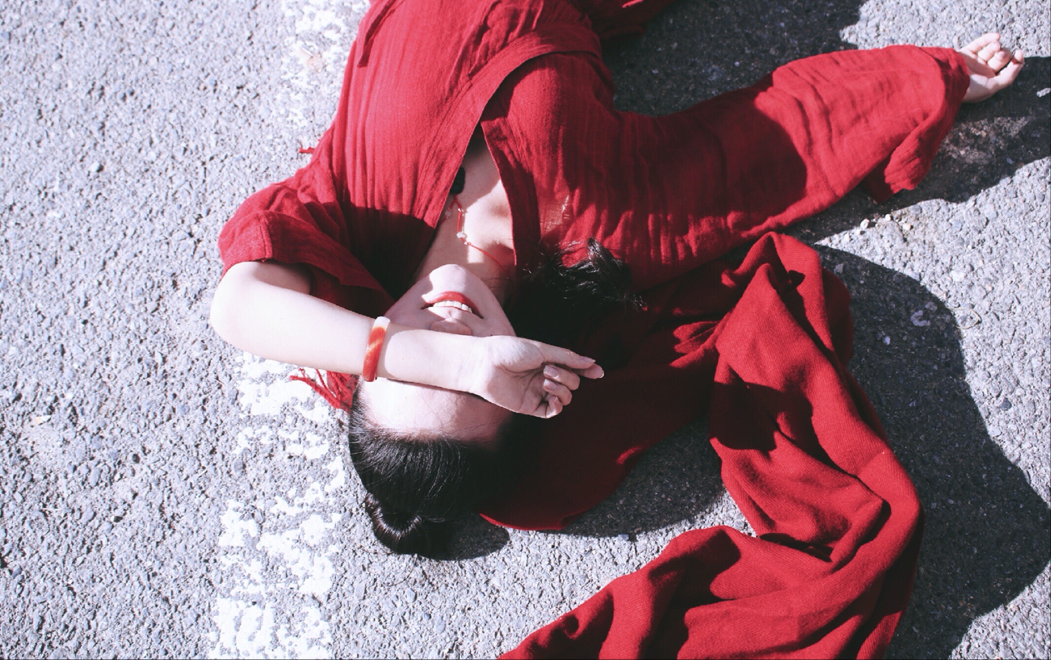 TF家族粉丝旅行第八天,疯狂赶路还要练习TYT新歌wake up,塔林扎西...