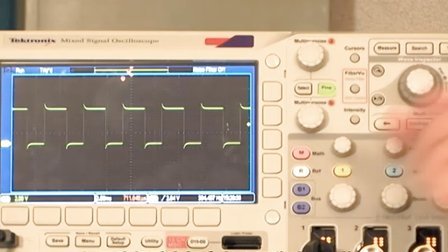 如何使用示波器进行基本波形查看
