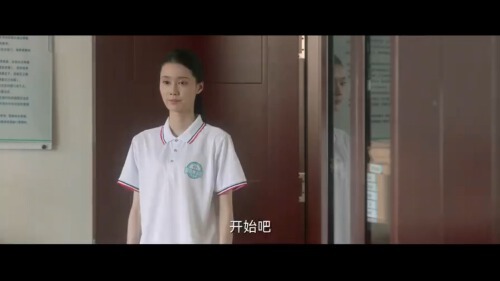 草莓世界规则太离谱,小学生竞争竟如此激烈