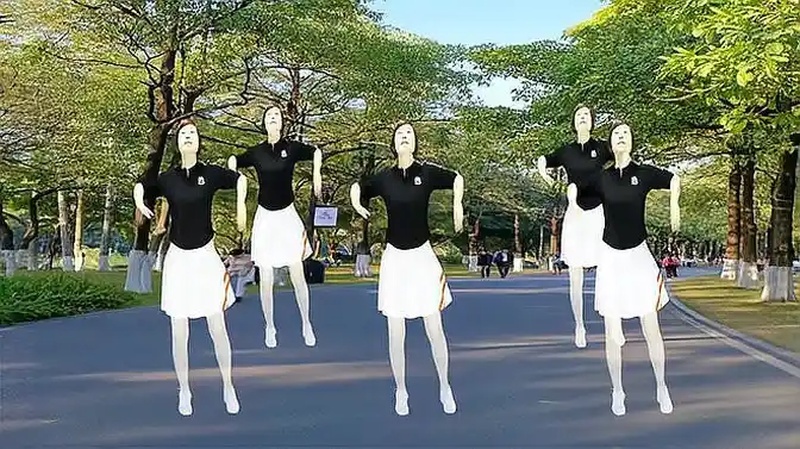 网络流行热舞《久别的人》歌声醉人好听舞蹈简单易学又好看