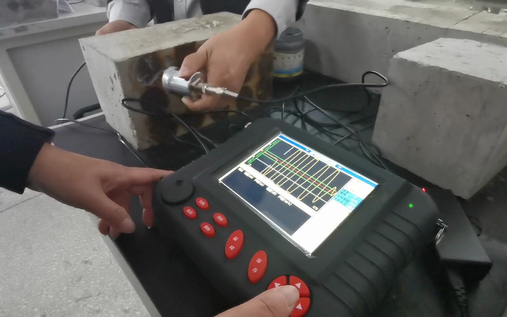 实验八 超声波检测混凝土内部空洞及浅裂纹深度