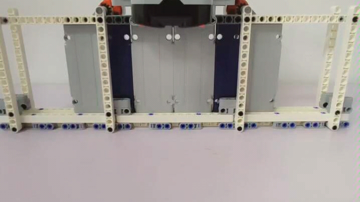 乐高作品“EV3自动门”