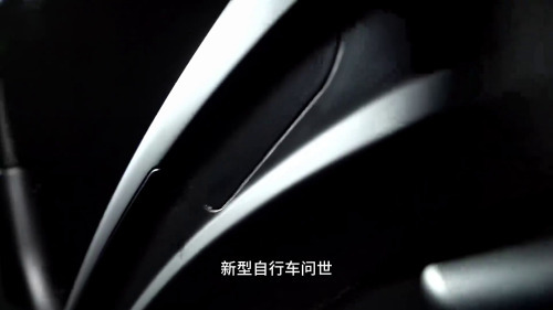 新型自行车问世,没有轮毂没有链条,全身都是碳纤维