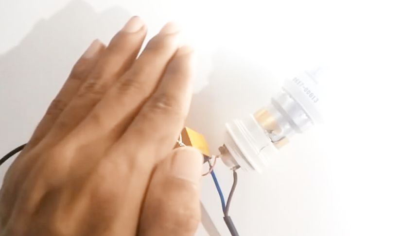 教你用继电器做个220V光控开关,方法很简单,小白也能学会