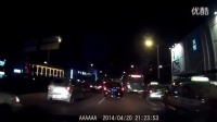 第1现场行车记录仪评测点评·晚上视频_高清