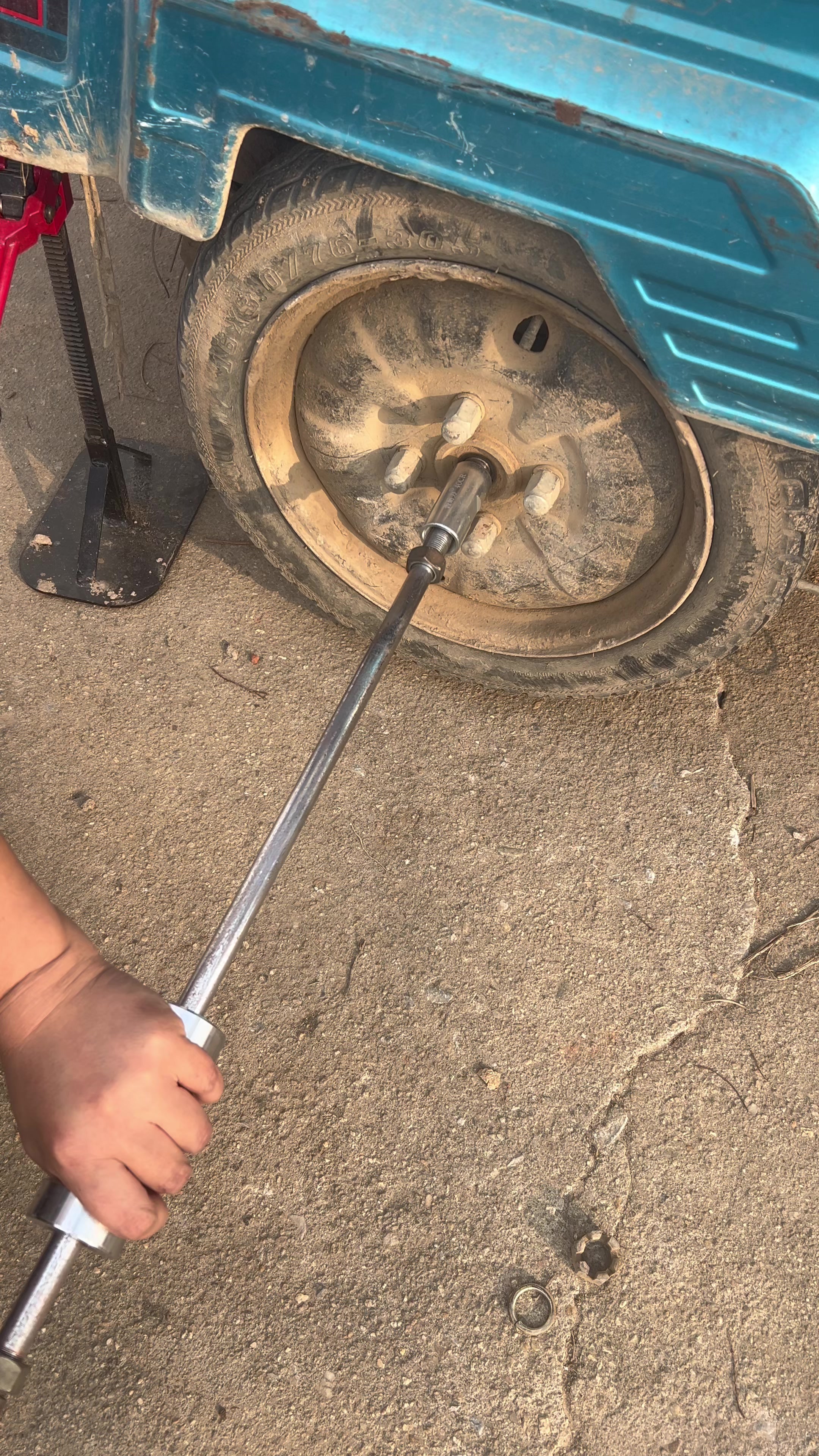 #修车 #电动车维修 #修车那点事 #电动车维修芳姐 多功能轴承拆卸工具