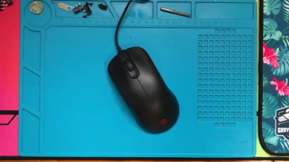 卓威FK1-B电竞游戏鼠标拆解维修更换微动教程。更换超软伞绳,更换...