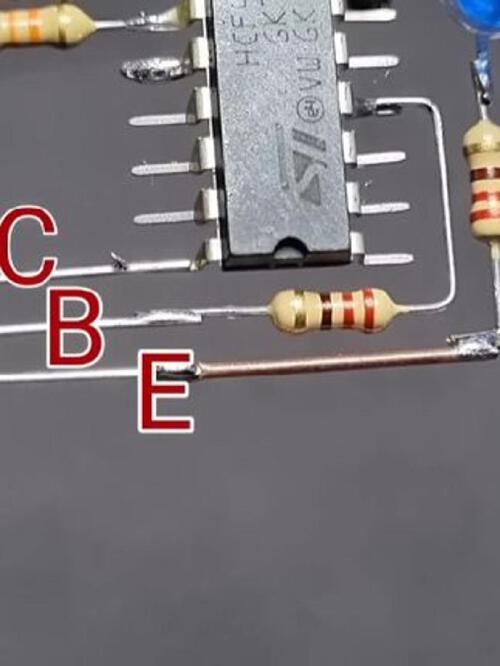 4060制作一个跑马灯