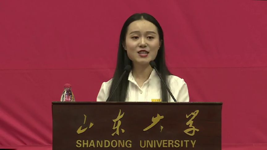 山东大学王慧毕业典礼精彩发言,受益匪浅,年轻一代人共勉